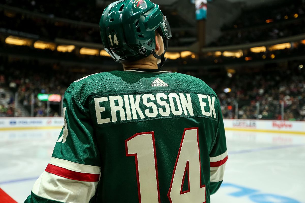 Minnesota Wild vs. Carolina Hurricanes - 4/2/2022 Free Pick, NHL Odds